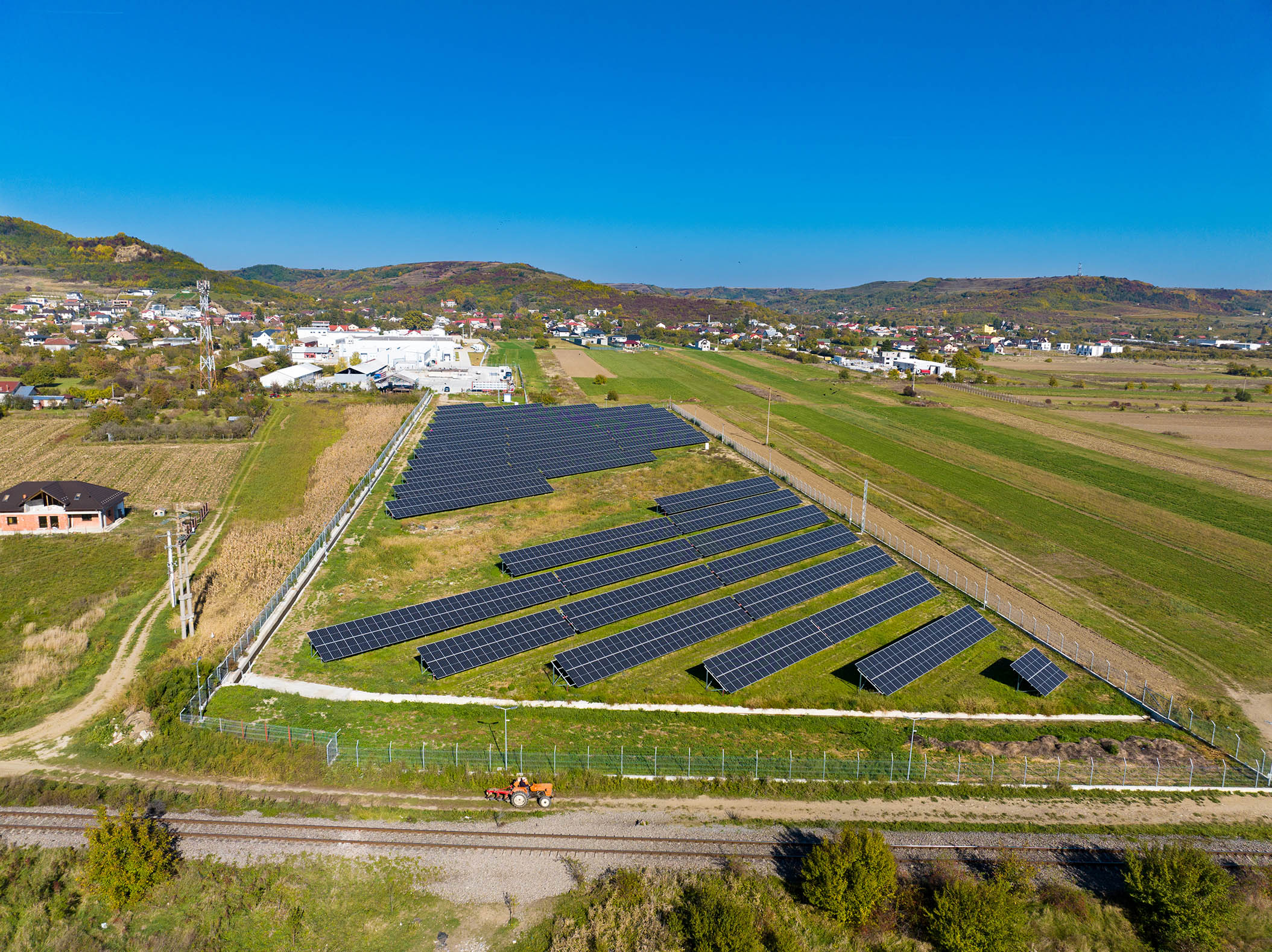 Ștefănești / PITEȘTI installed power: 1 MWp - Waldevar